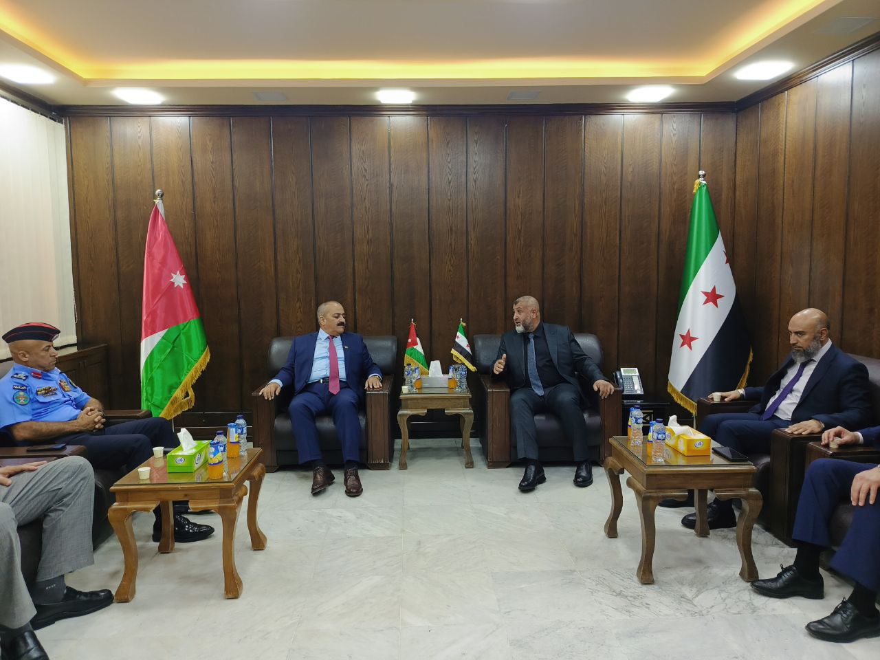 إربد الأردنية ودرعا السورية تبحثان مشروع توأمة بين المحافظتين | SY24